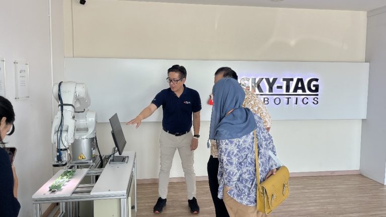 Invest ASEAN Conference Visit Track - SKY-TAG Robotics Sdn Bhd